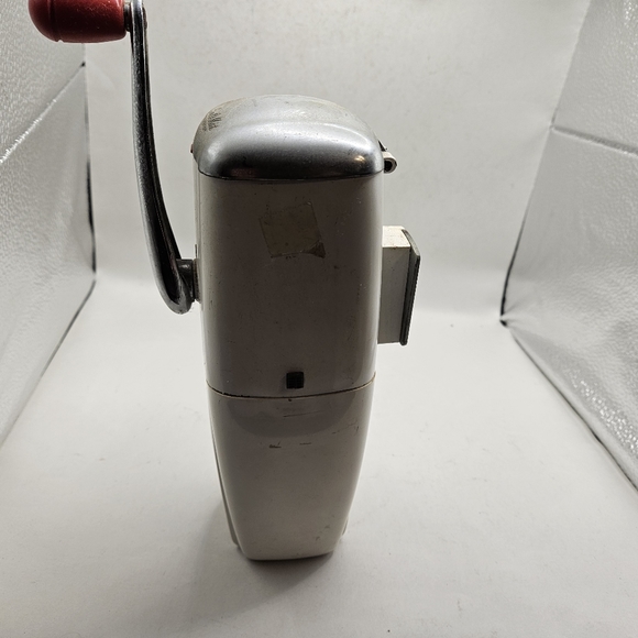 Rival | Kitchen | Vintage Rival Iceomat Hand Crank Wall Mount Ice ...